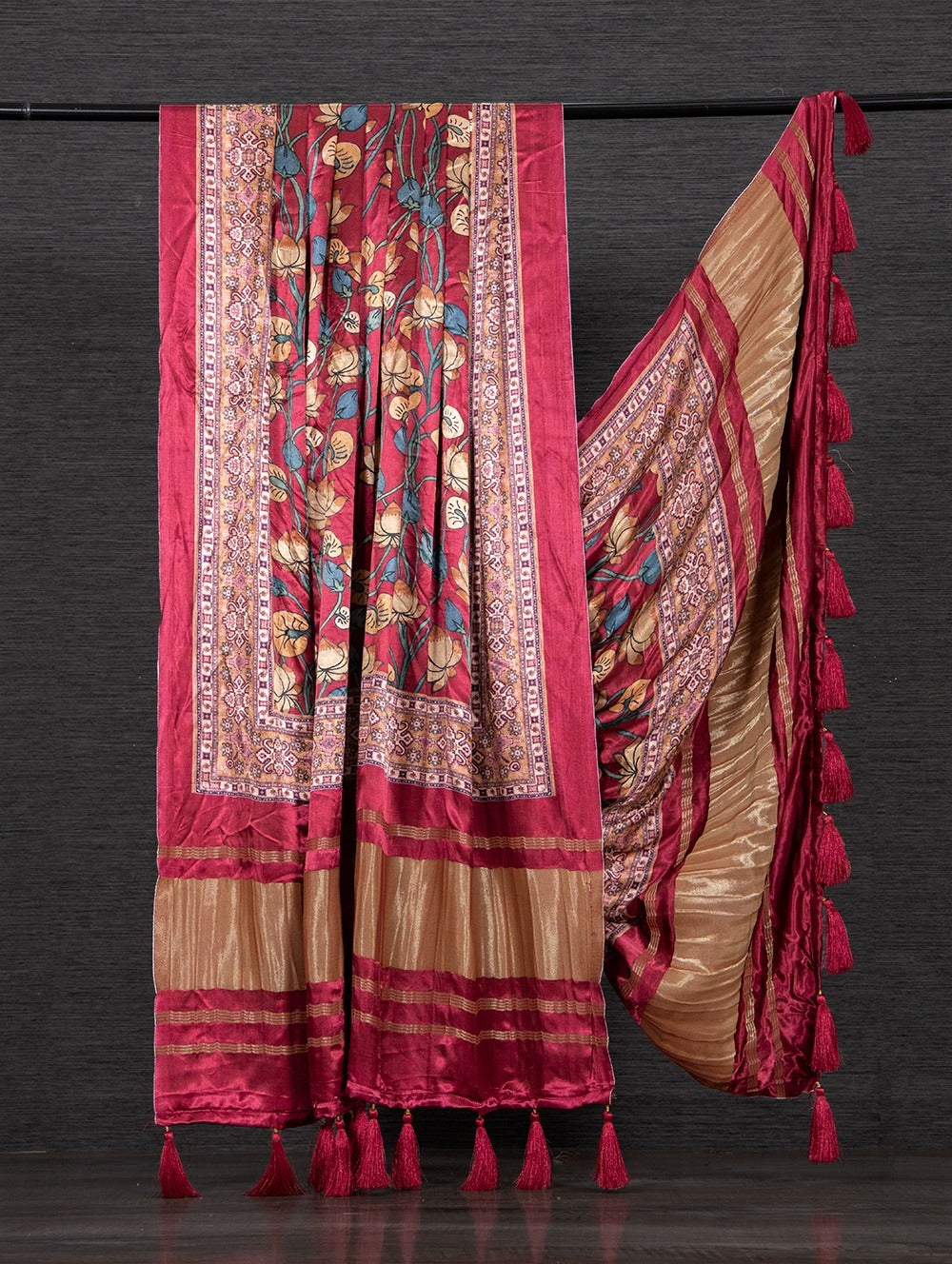 Shop from Largest collection of Dupattas Online at Holythread ...