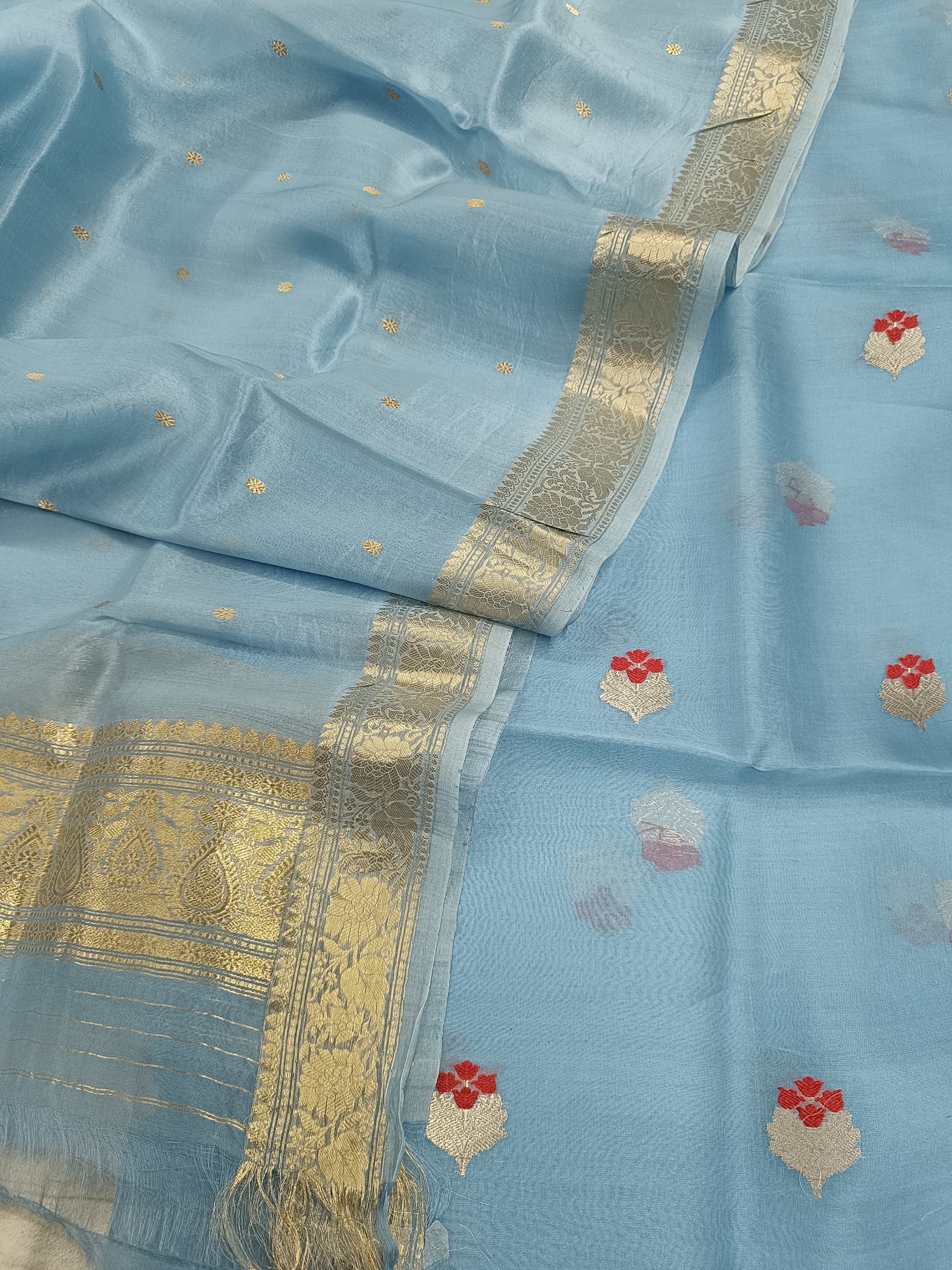 Pure kora silk kadua weaving suitin powder blue – HolyThread India