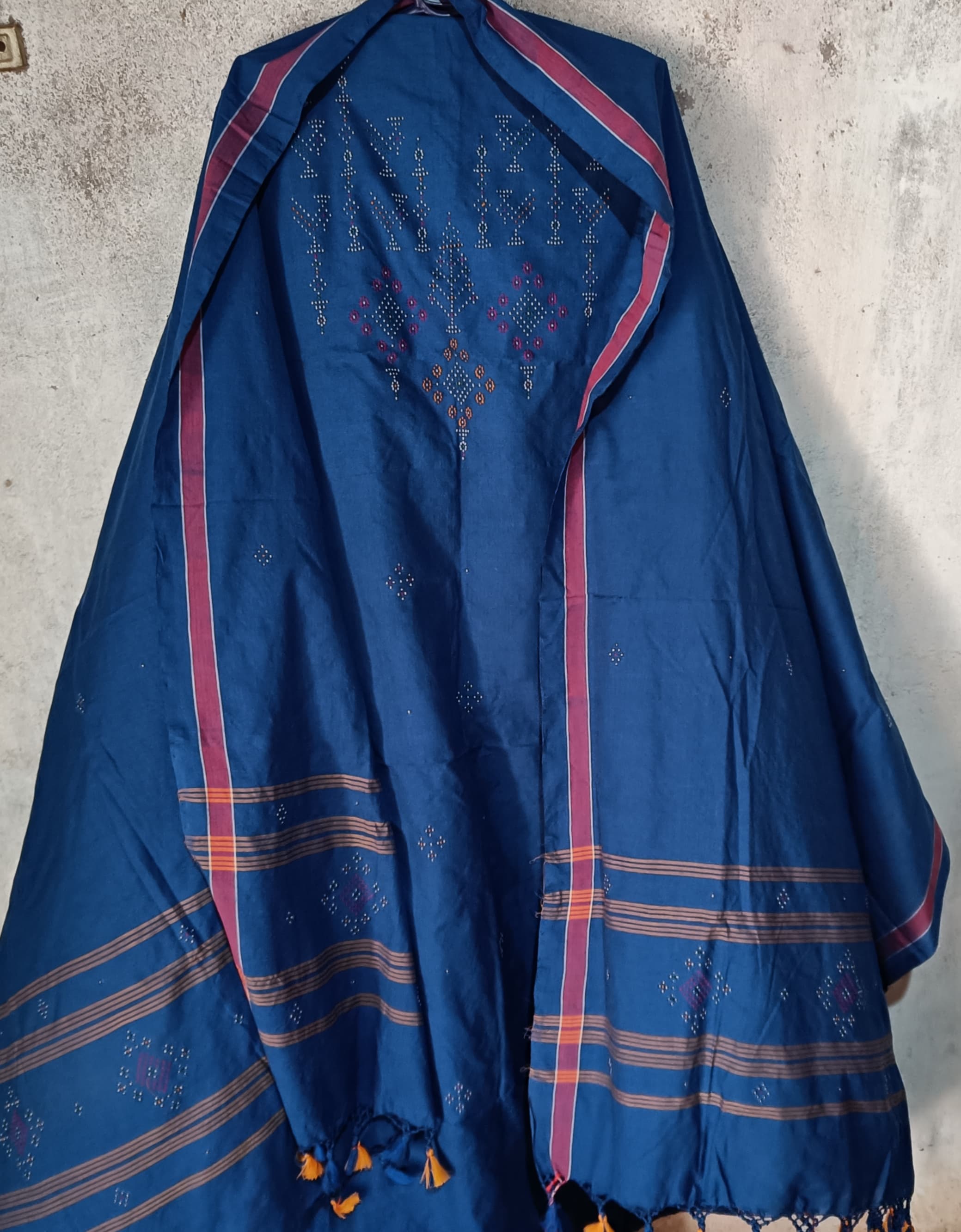 Pure handloom fine cotton tangaliya work suit in Blue – HolyThread India